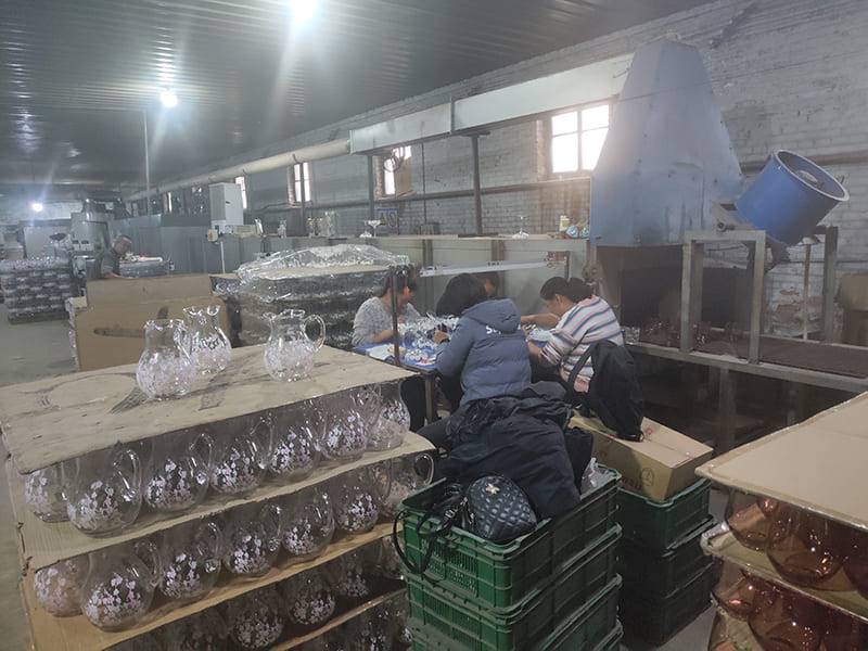 About - Glassware Manufacturer & Wholesaler